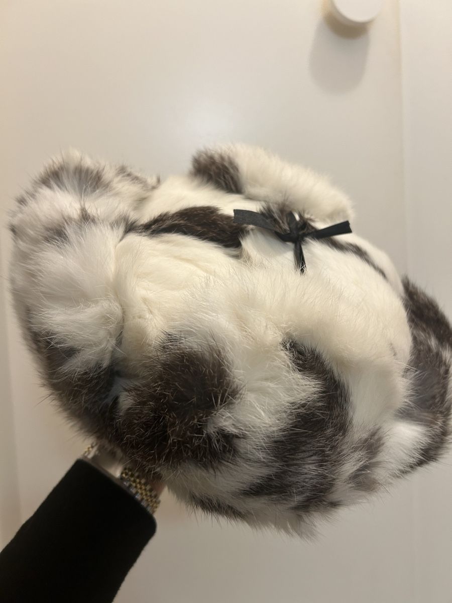 EXCLUSIVE LUX FELLMUTZE MUTZE Hat White/Grey Rabbit Fur (Gebraucht) in ...