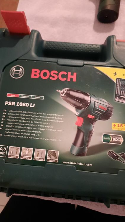 Akku-Bohrschrauber Bosch PSR 1080 LI plus Zubehör | Kaufen auf Ricardo