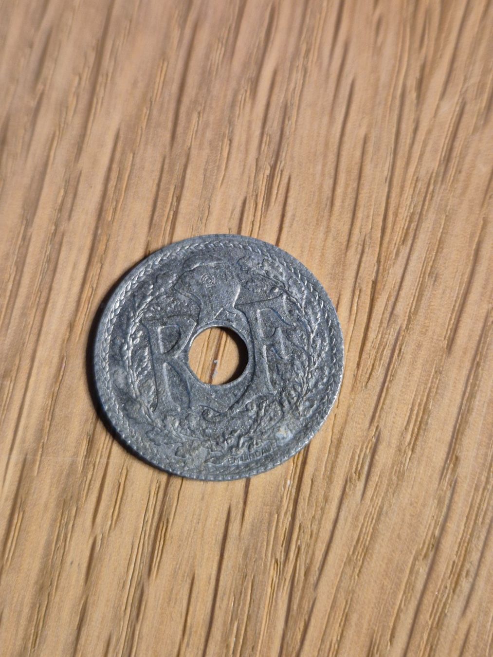 Frankreich - 10 Centimes 1941 Zink - ab Fr. 1.--! (Gebraucht) in Mels ...