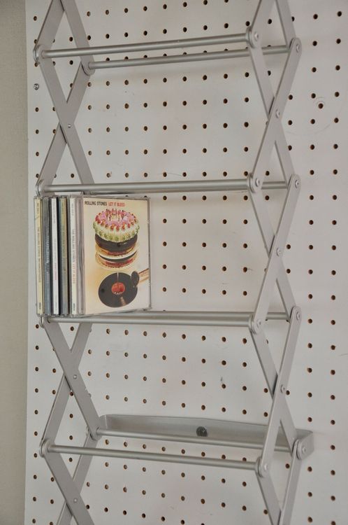 PATTE stretch regal für ca. 300 CDs (Gebraucht) in Uhwiesen für CHF 50 ...