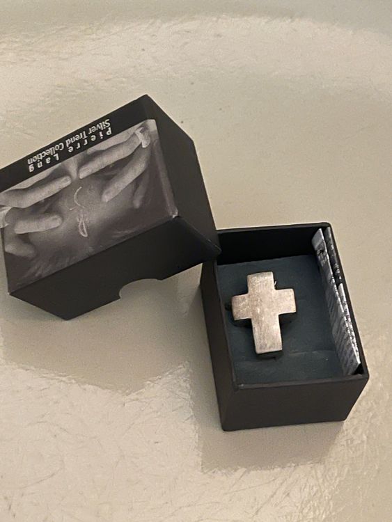 Pierre Lang Silber Kreuz Anhänger mit Original Verpack (Gebraucht) in Lausanne für CHF 14 – mit ...