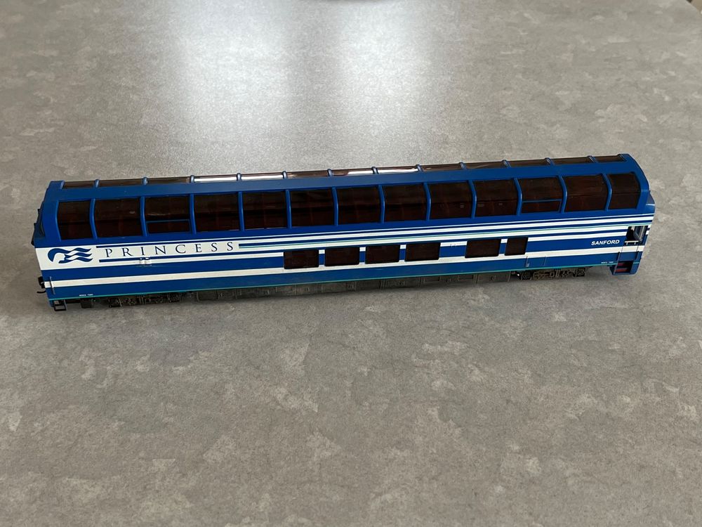 H0 / 98' FULL DOME PASSENGER CAR / PRINCESS RAIL TOURS / ARR (Gebraucht ...