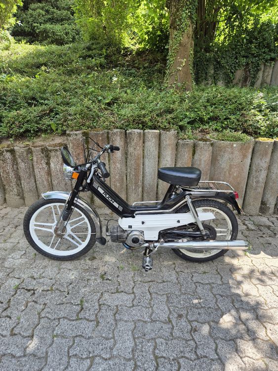 Puch Maxi S Schwarz Weiss mit Ausweis (Gebraucht) in Sutz für CHF 1900 – nur Abholung auf ...