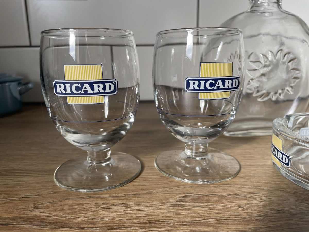 Ancienne carafe, verres ballons et cendrier Ricard (D'occasion) à Lonay ...