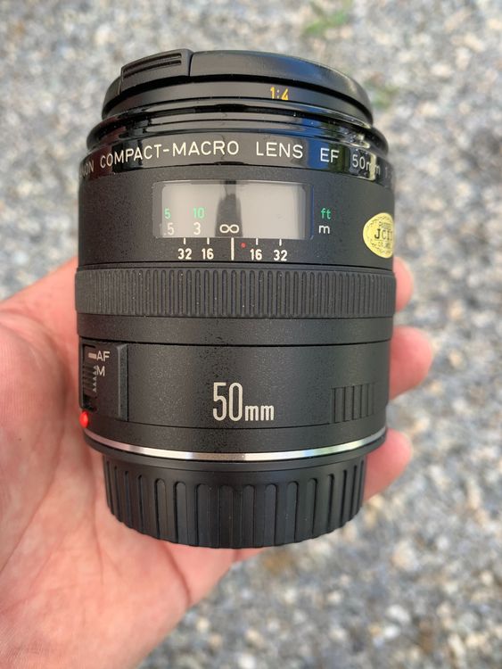 Canon compact macro lens EF 50mm 1:2.5 (Gebraucht) in für CHF 50 – mit ...