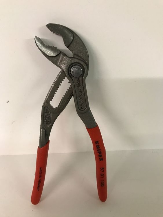 Knipex Cobra Wasserpumpenzange 150mm. 8701150 (Neu (gemäss Beschreibung)) in Heerbrugg für CHF ...