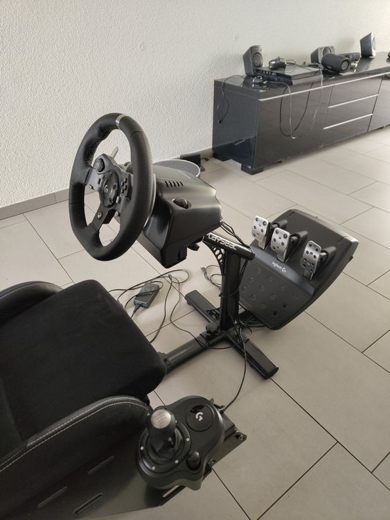 Playseat Evolution inkl. Logitech G920 (Gebraucht) in Bauma für CHF 300 ...