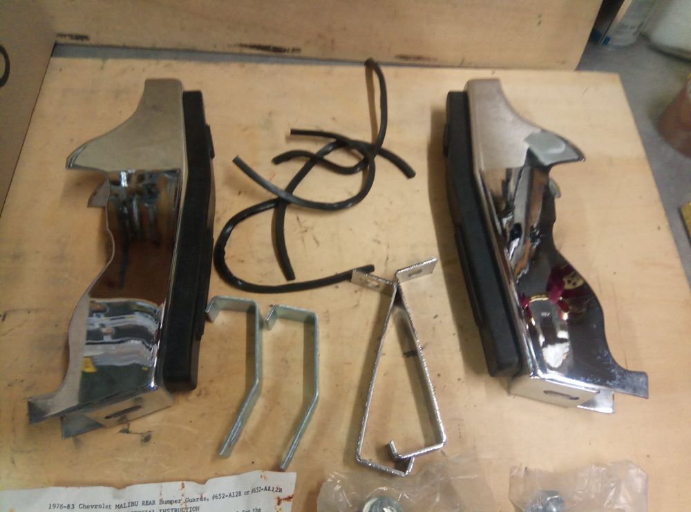 Rear Bumper Guards zu Chevrolet Malibu 1978 - 83 (Neu (gemäss ...