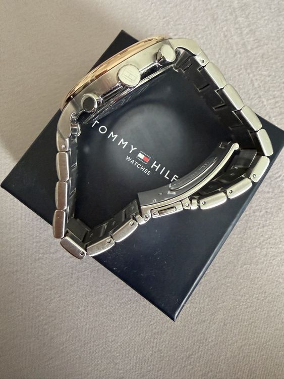 Tommy Hilfiger Herren Uhr – Zweifarbig – Multifunktion – Seh (Gebraucht) in Zürich für CHF 90 ...