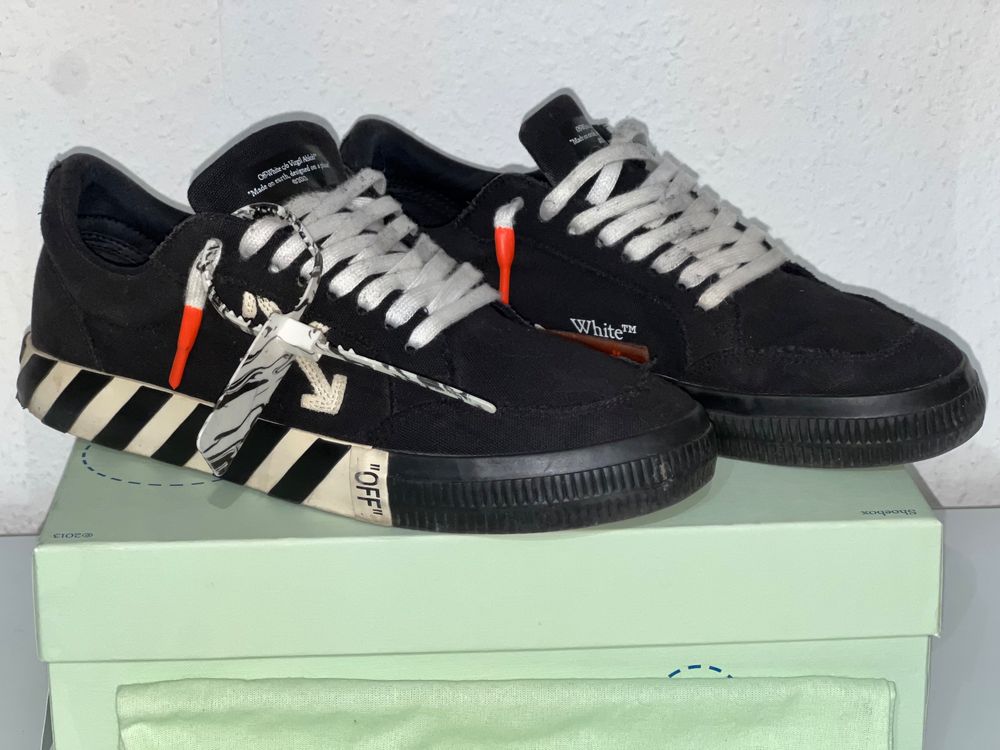 OFF-WHITE - BLACK WHITE - Low vulcanized - Sneakers - 43 (Gebraucht) in ...