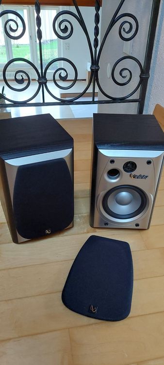 Infinity Alpha 5 neuwertig (2 Stück) | Kaufen auf Ricardo