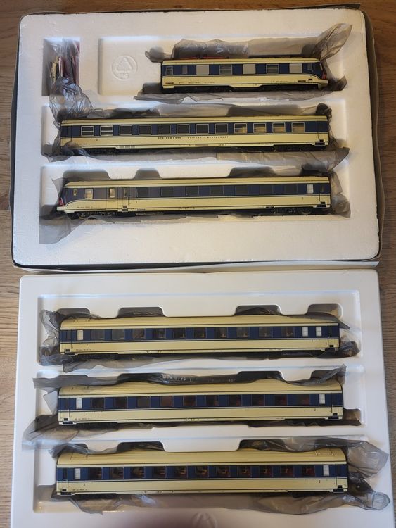 Roco 43053 & 43054 ÖBB BR 4010 Transalpin (Gebraucht) in für CHF 245 ...