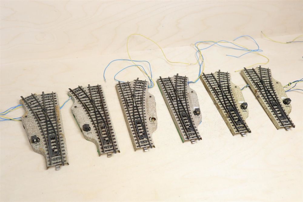 Märklin 6 x Elektro Weiche 5203 / 5204 (Gebraucht) in Winterthur für ...