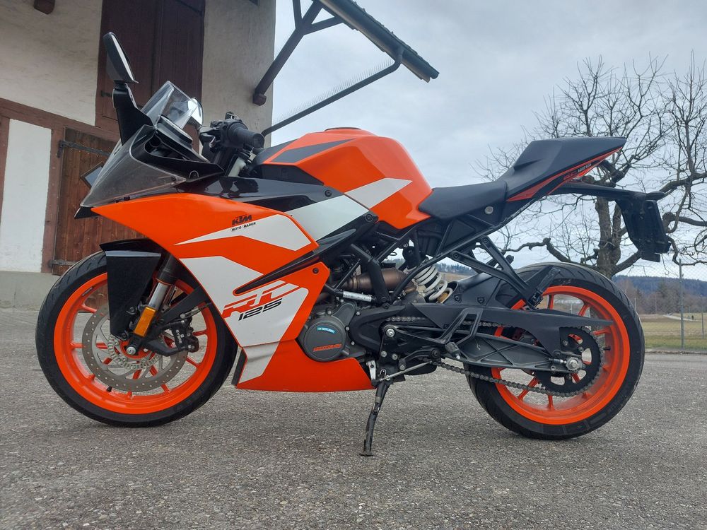KTM RC 125 Kat. A1 ab 16 Jahren fahrbar wenig km (Gebraucht) in ...