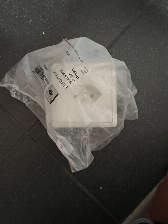 Steckdose TYP 13 AP (Neu und originalverpackt) in Neuheim für CHF 15 ...