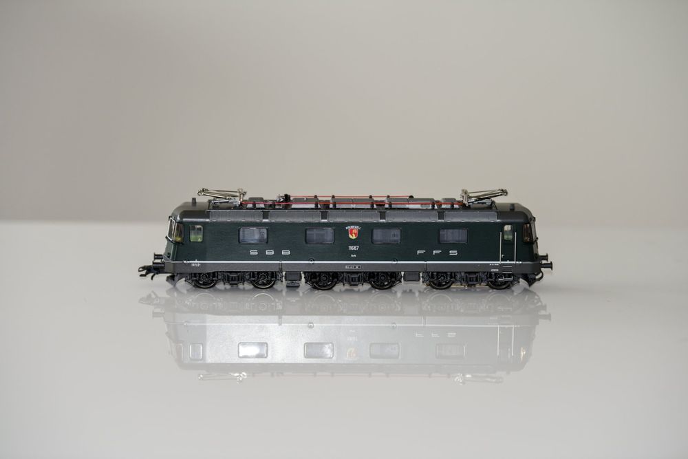 Märklin 37325 - SBB Re 6/6 11687 mfx+ / Sound neuwertig (Neu (gemäss ...