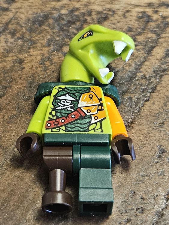 lego figurine ninjago njo191 Clancee - Epaulettes (Gebraucht) in ...