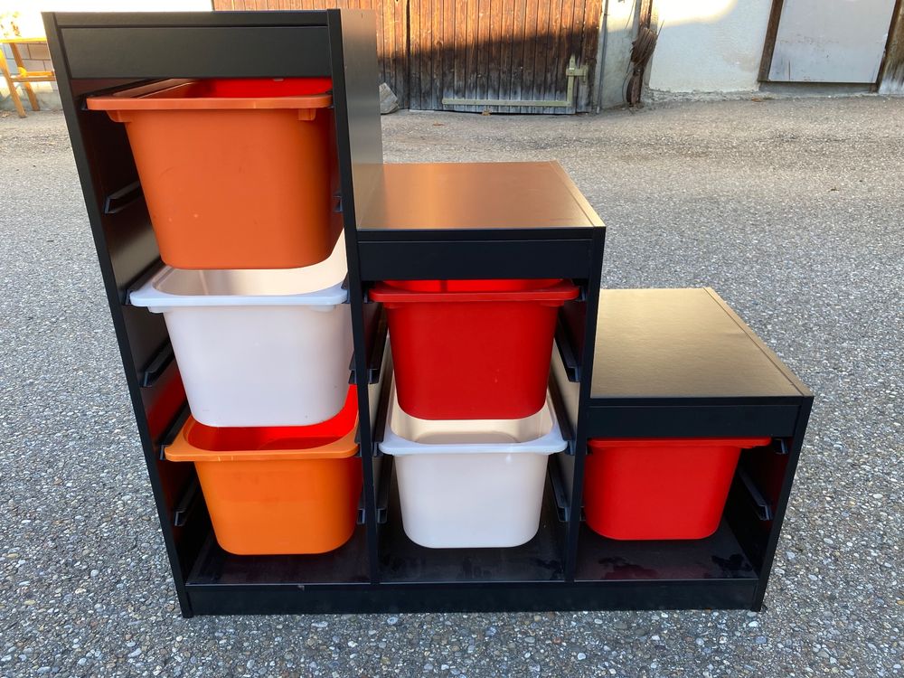 SCHWARZES TROFAST IKEA REGAL MIT BOXEN !!!!!! | Kaufen auf Ricardo