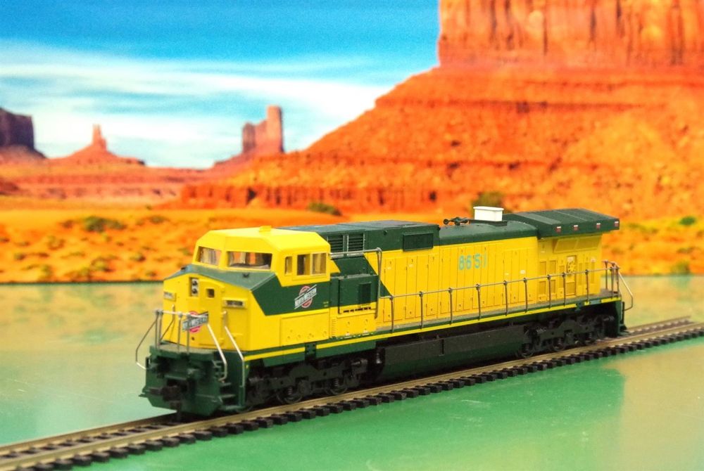 Athearn H0 Diesellok GE Dash 9-44CW CNW | Kaufen auf Ricardo