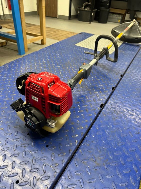 Honda UMK 425 E Freischneider | Kaufen auf Ricardo