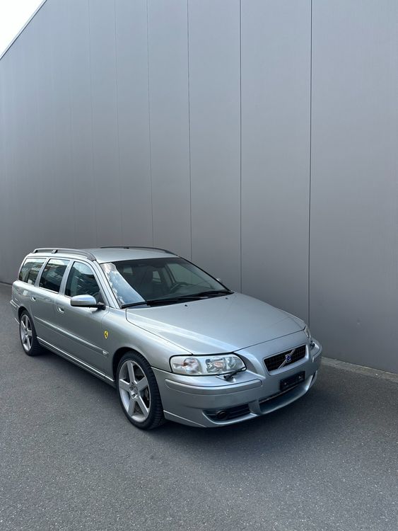 Volvo V70R 2.5T AWD – Electric Silver Metallic Frisch ab MFK (Gebraucht ...