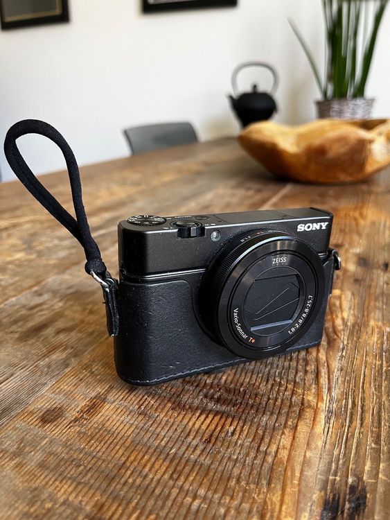 Kamera SONY rx100 III mk3 (Gebraucht) in Zürich für CHF 199 – nur ...