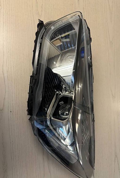 Scheinwerfer Ford (Gebraucht) in Wollerau für CHF 300 – nur Abholung ...