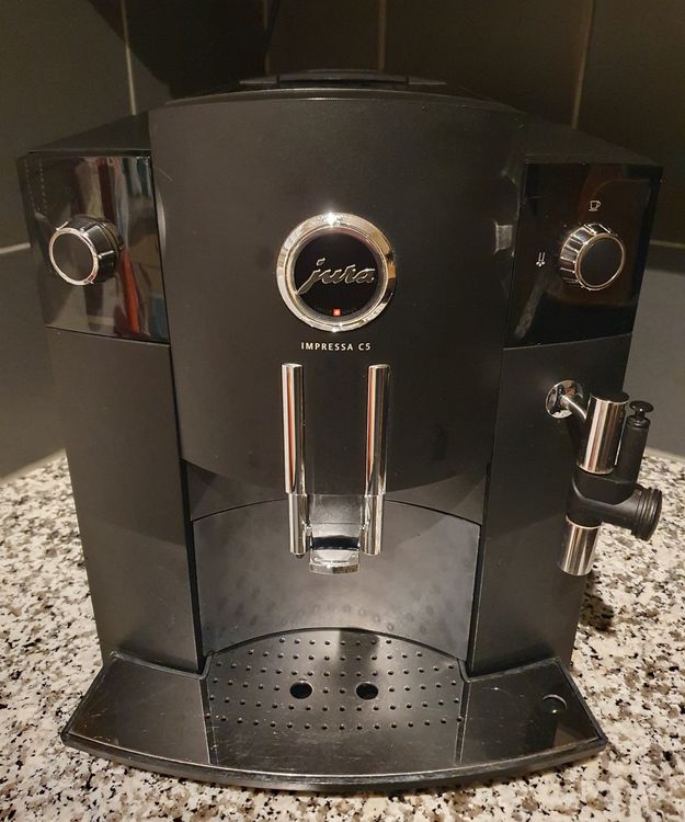 Jura C5 Kaffeemaschine (Gebraucht) in Stansstad für CHF 200 – nur Abholung auf Ricardo kaufen