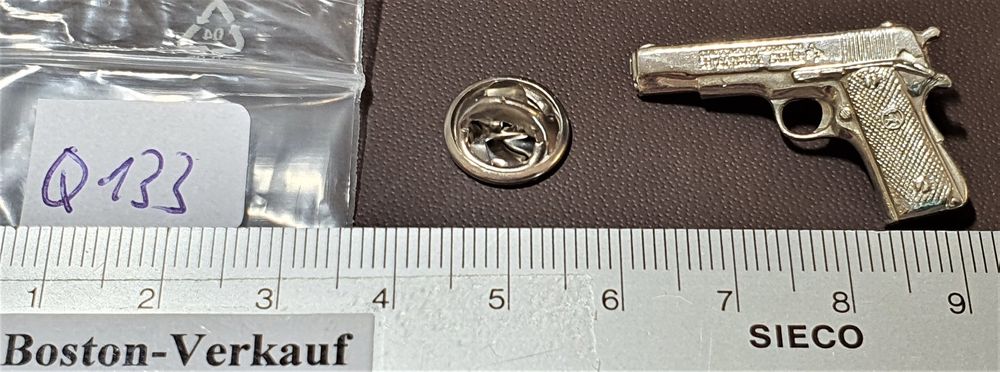 Q133 - Pin Pistole Basler Basel Polizei (Gebraucht) in Reinach BL für CHF 3 – mit Lieferung auf ...