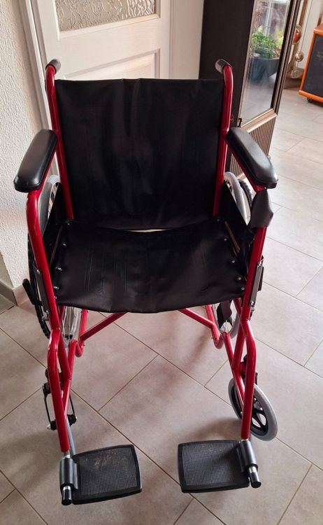 Chaise roulante légère et pliante | Kaufen auf Ricardo