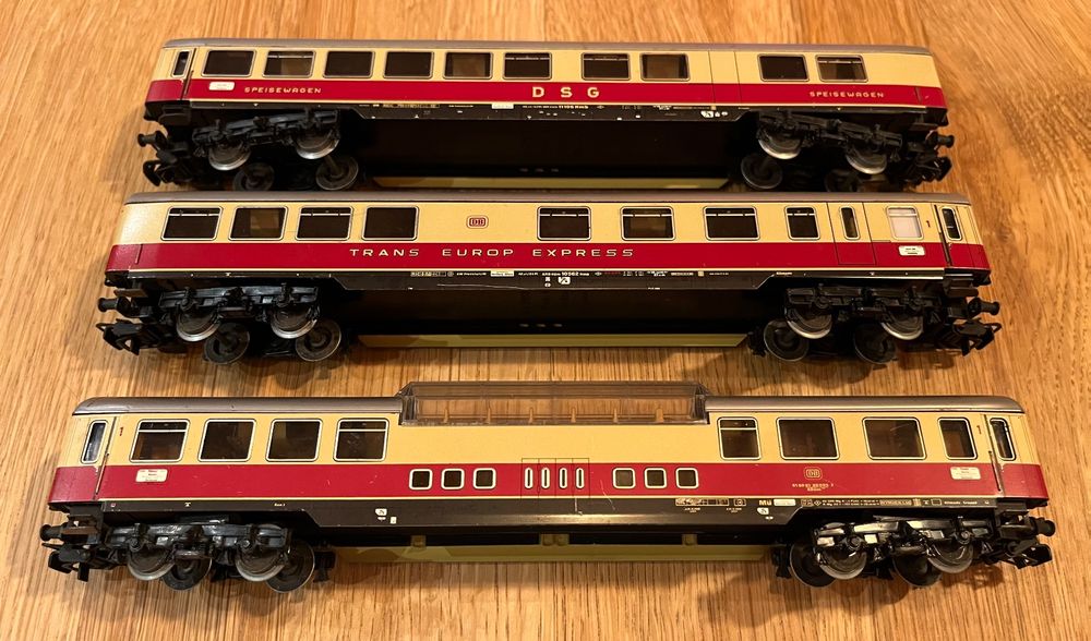 Märklin 4087/4088/4090 Schlafwagen Speisewagen Aussichtwagen (Gebraucht ...