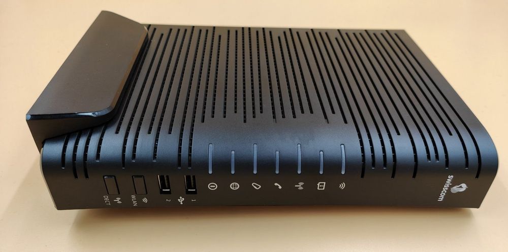 Swisscom Business Router ST 6840 Centro Business 2.0 | Kaufen auf Ricardo