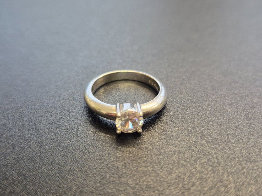 Fingerring Silber "TI SENTO" mit Zirkonia-Stein, Grösse 53 (Gebraucht) in Luzern für CHF 8 – nur ...