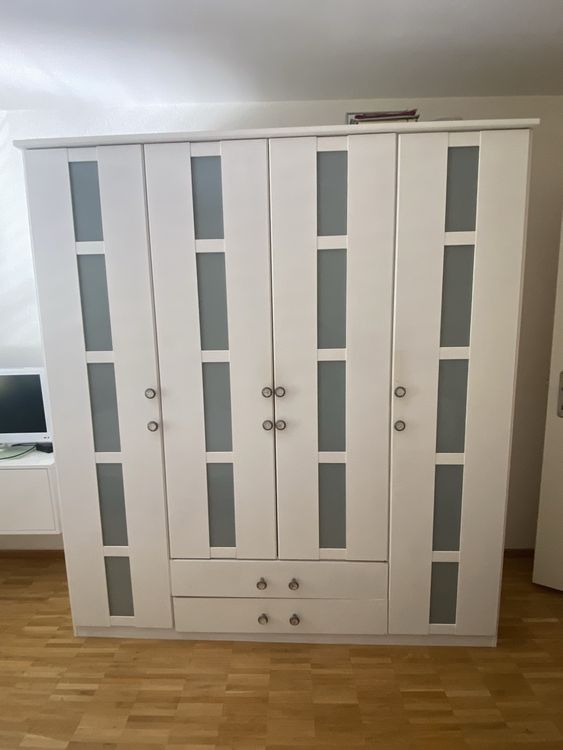 Spannende Kleiderschrank Gebraucht In Wuppertal Bildbrend5314