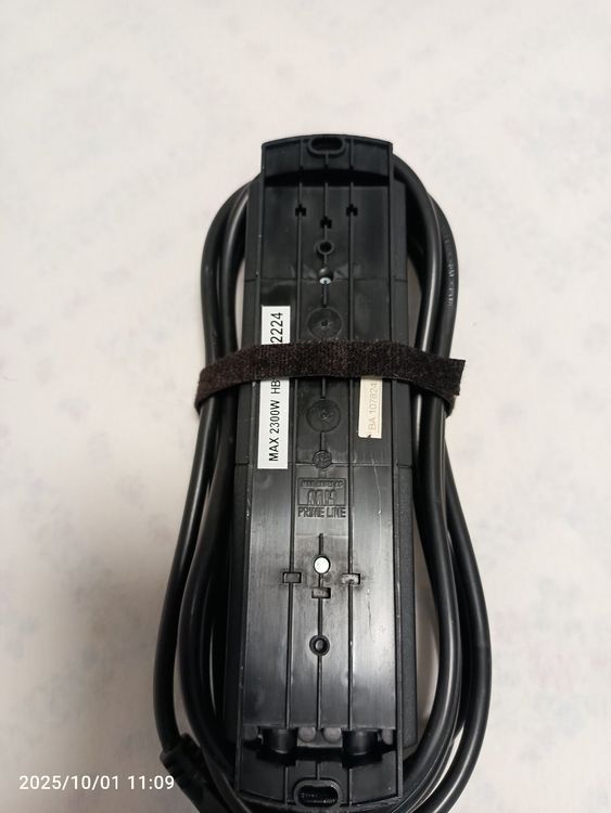 Max Hauri Prime Line Mehrfachstecker und weitere 4 Buschsen (Gebraucht ...