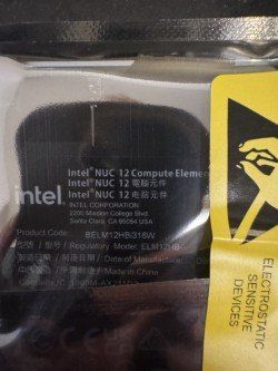 Intel NUC ELM12HBi316 ***nur Karton ist geöffnet*** (Neu und ...