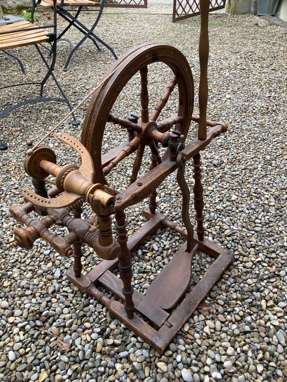 Spinnrad antik | Kaufen auf Ricardo