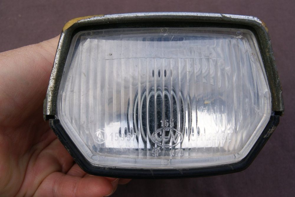 Puch Vorderlampe CEV mit Tacho Veglia (Gebraucht) in huttwil für CHF 100 – mit Lieferung auf ...
