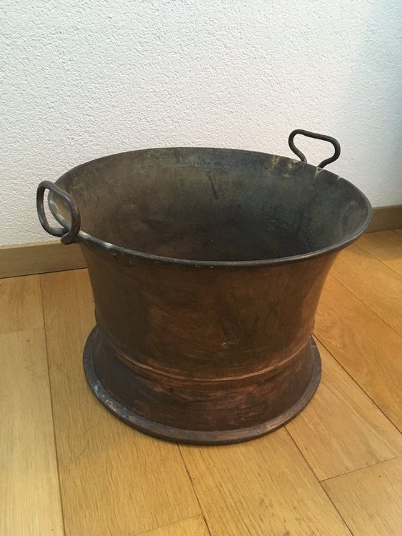 Alter Kupferkessel Kupfertopf antik mit Henkel (Gebraucht) in Bischofszell für CHF 25 – mit ...