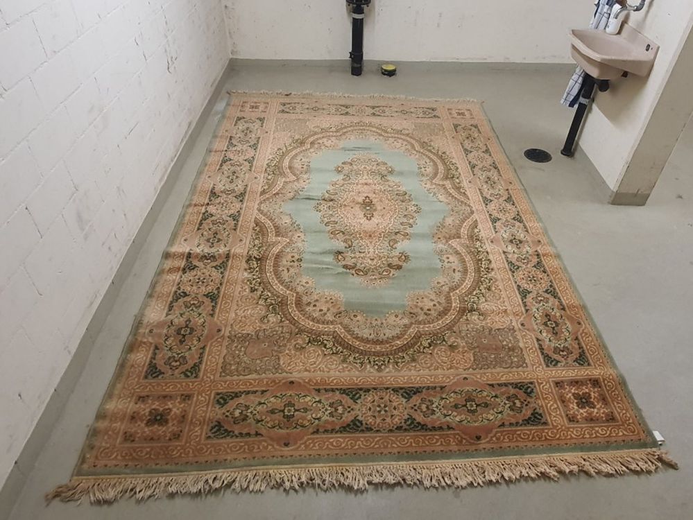 schöner alter Teppich | Kaufen auf Ricardo