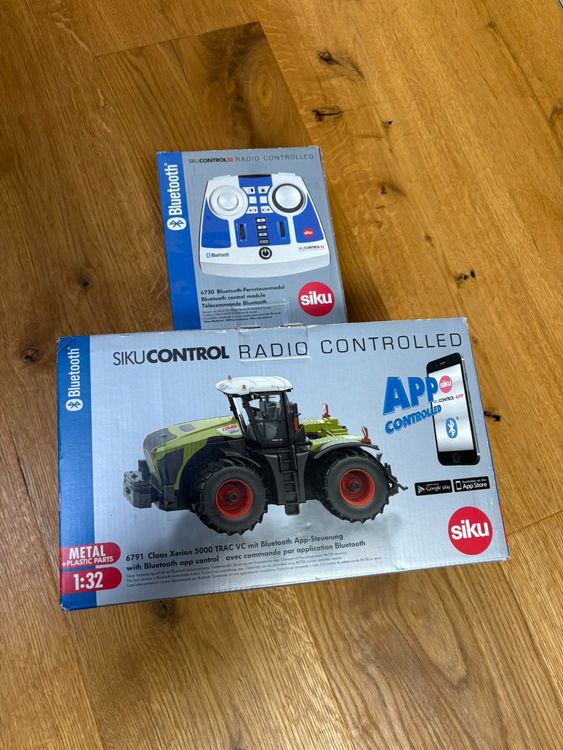 Siku Control 32 Claas Xerion 5000 6791, inkl. Fernbedienung (Neu ...