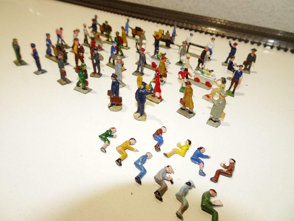 50 Märklin Metall Figuren Personen HO Diverse (Gebraucht) in für CHF ...