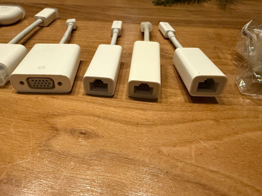 Apple Adapter Set: Mini DisplayPort, DVI,VGA... (Gebraucht) in zürich ...