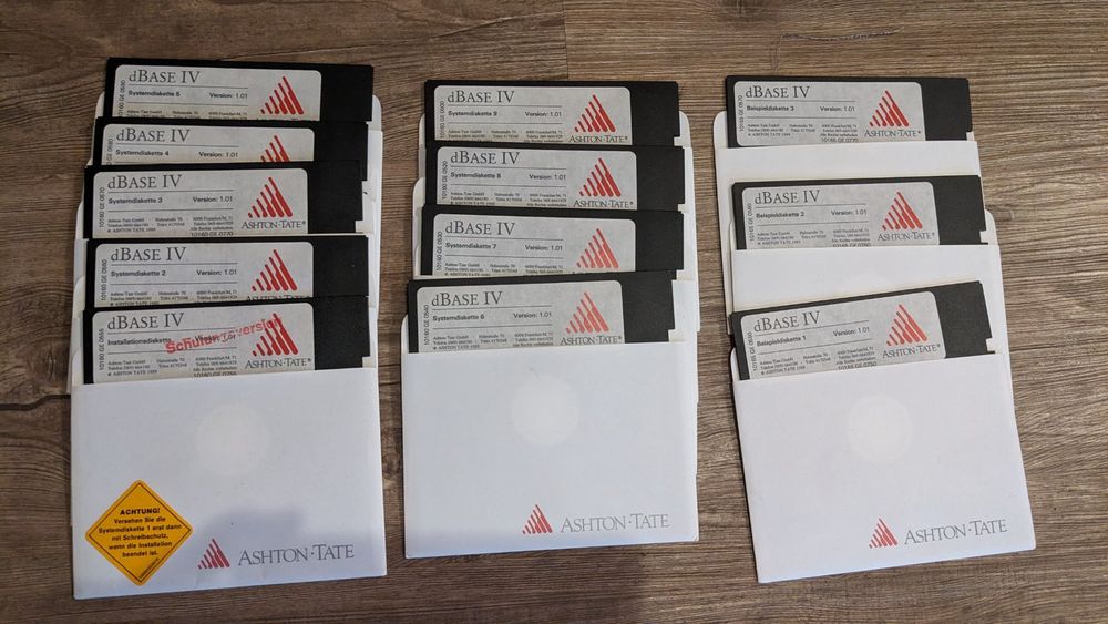 Ashton Tate dBase IV Version 1.01 auf 5.25" Floppy Disketten | Kaufen auf Ricardo