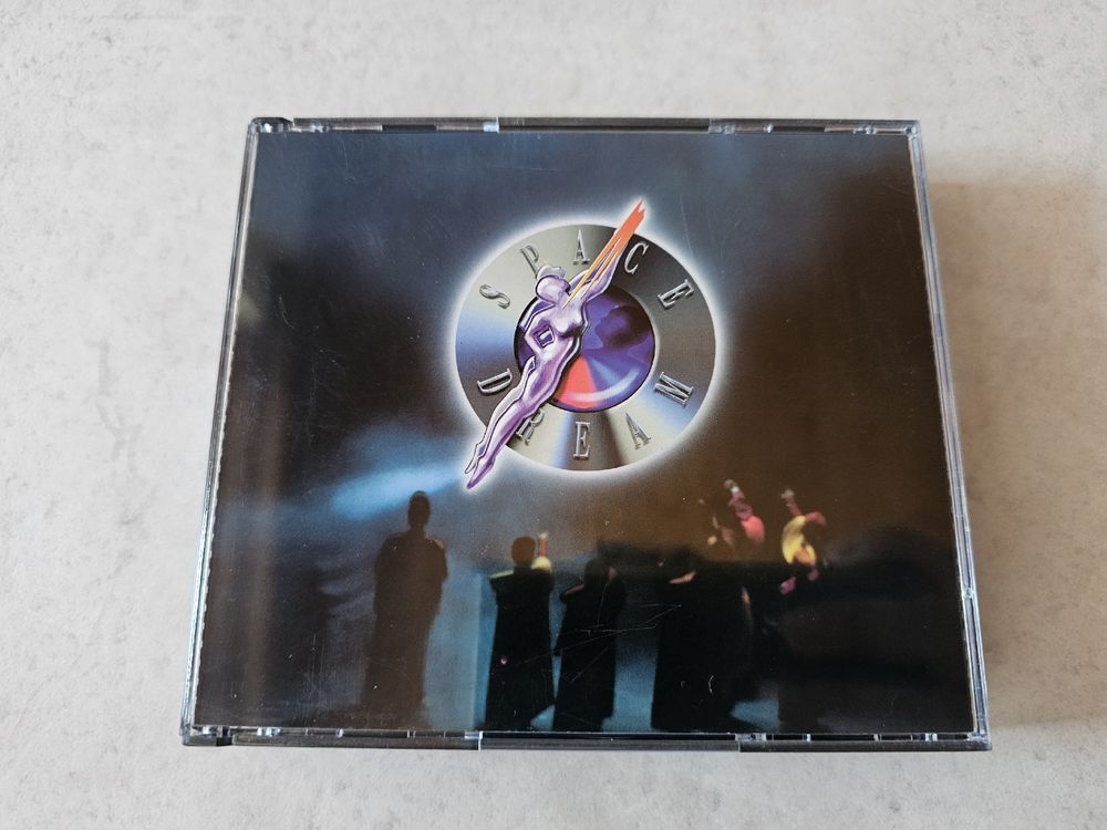 Space Dream / 2 CD Set (Gebraucht) in Schneisingen für CHF 3 – mit Lieferung auf Ricardo kaufen