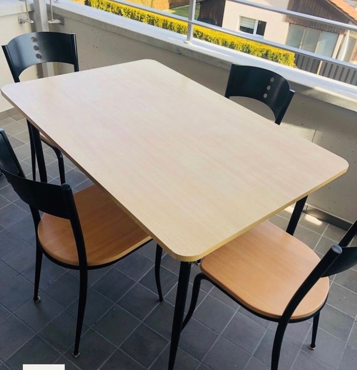 Esstisch mit 4 Stühlen (Gebraucht) in Grosshöchstetten für CHF 59 – nur Abholung auf Ricardo kaufen