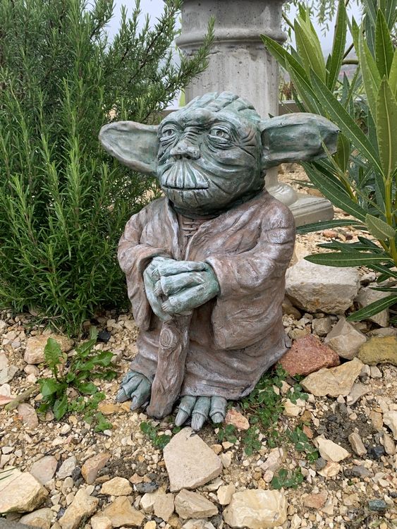 Yoda Gartenfigur Beton Statue, Star Wars (Neu (gemäss Beschreibung)) in ...