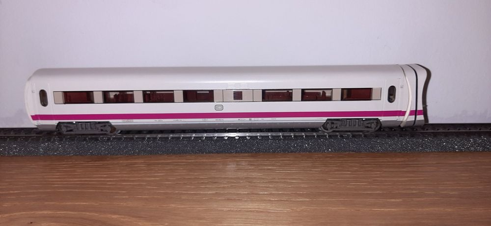 Märklin 4171 ICE Zwischenwagen (Defekt) in Dietlikon für CHF 48 – mit ...
