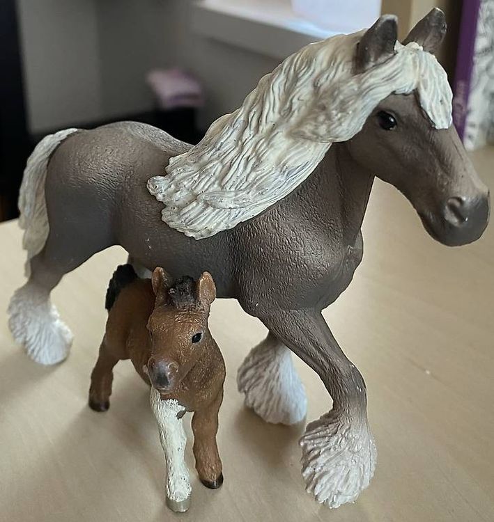 Schleich: Pferd mit Fohlen (Gebraucht) in Birmensdorf ZH für CHF 8 – mit Lieferung auf Ricardo ...