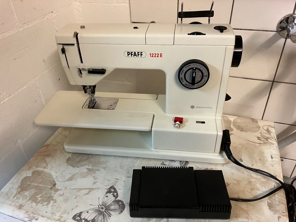 Pfaff 1222e Nähmaschine | Kaufen auf Ricardo